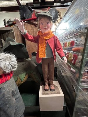 1960s Animated Willy Wonka Window Display By Lou Nasti - Obnoxious Antiques